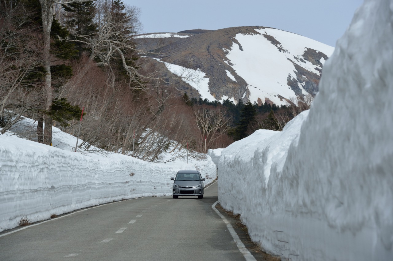 Bandai-Azuma Skyline Snow Corridor Fukushima (Tohoku Kanko) – Hanatour ...
