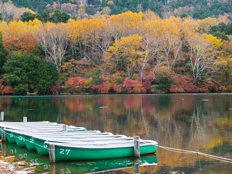 Yuno Lake Nikko – Hanatour Japan World